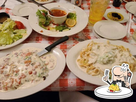 Menu at Martinelli's Little Italy restaurant, Salina