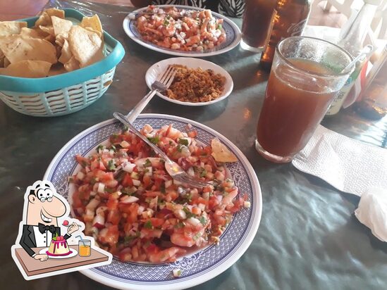 Menu at Sea Breeze Restaurant, Frontera Comalapa