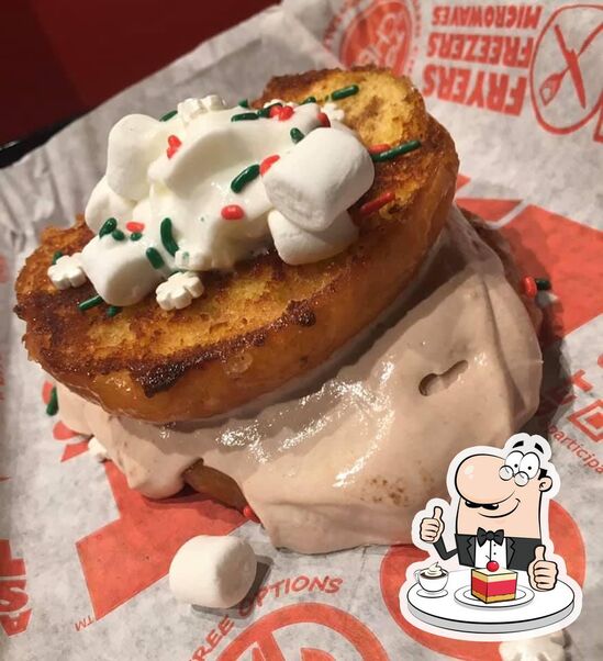Tom & Chee, 125 E Court St in Cincinnati - Restaurant menu and reviews