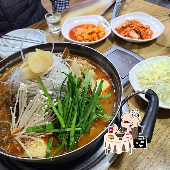 Wondang Gamja-tang(pork back-bone stew), Seul, Yeongdeungpo-gu Office ...