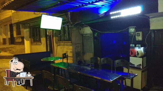Le Club Bar, Medellín - Menú del restaurante, precios y reseñas
