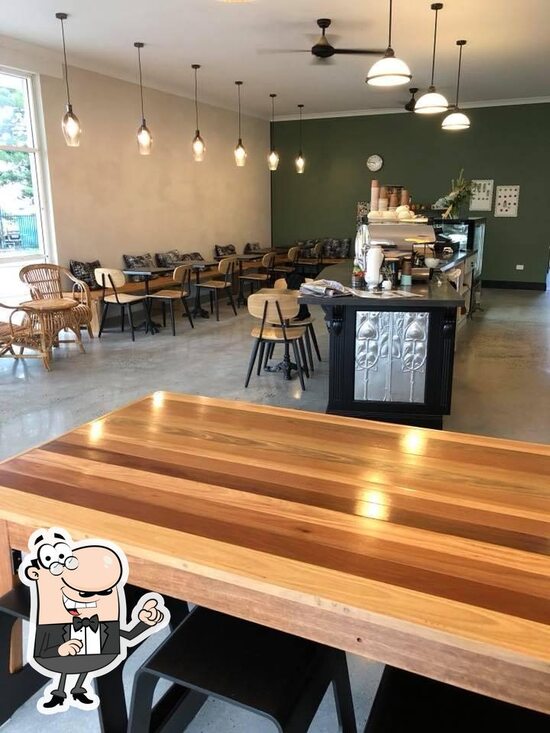 Pinewood Corner Cafe, Yamba - Restaurant menu, prices and reviews
