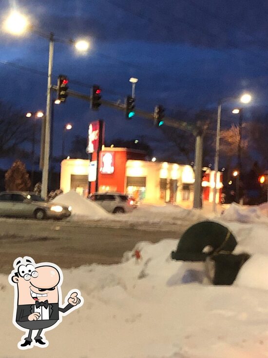 KFC, 110 W Layton Ave in Milwaukee - Restaurant menu and reviews