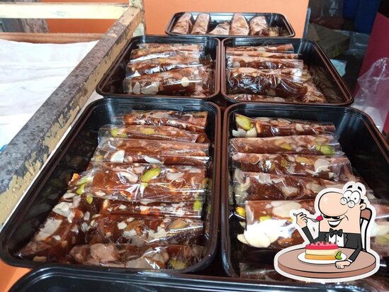 Madugula Halwa Dangeti gopi krishna halwa shop - Restaurant menu ...