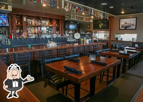 Topside Bar & Grill in Steilacoom - Restaurant menu and reviews