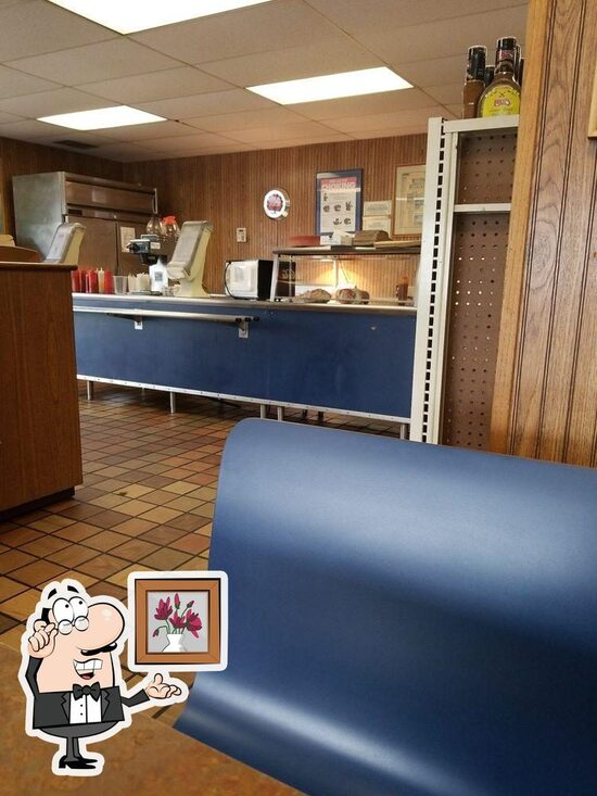 Lupo's S&S Charpit, Binghamton - Restaurant menu, prices and reviews
