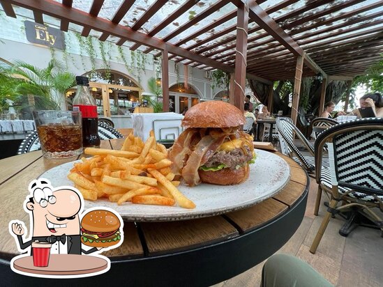 Ely Café Wake, Medellín - Restaurant menu and reviews