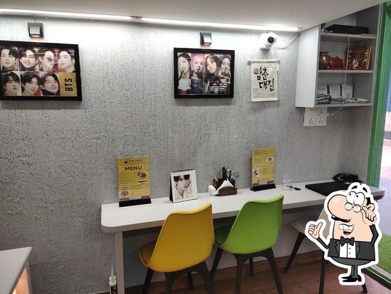 WANG HOUSE KOREAN STREET FOOD CAFE NSP PITAMPURA, New Delhi ...