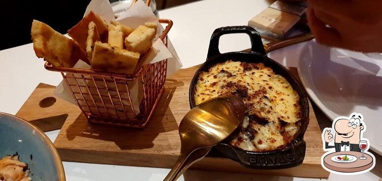 Restaurante Peperoni, Santo Domingo, F398+J28 - Opiniones del restaurante
