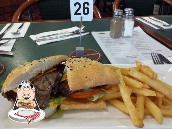Treetops Tavern in Burleigh Waters - Restaurant menu and reviews