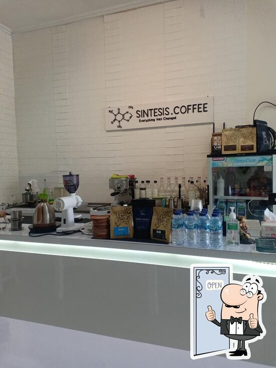 Sintesis Coffee, Karawang - Restaurant reviews