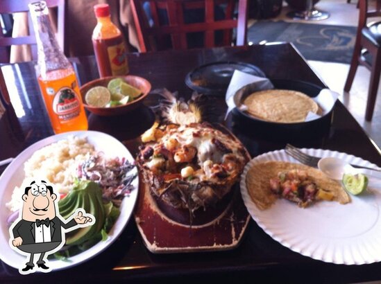 Menu at Mariscos El Abuelo y Yo restaurant, Chicago, S Kedzie Ave