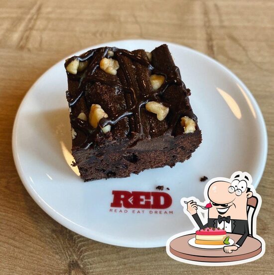 RED - Read Eat Dream (laFeltrinelli) pub & bar, Milan, Viale Sabotino ...