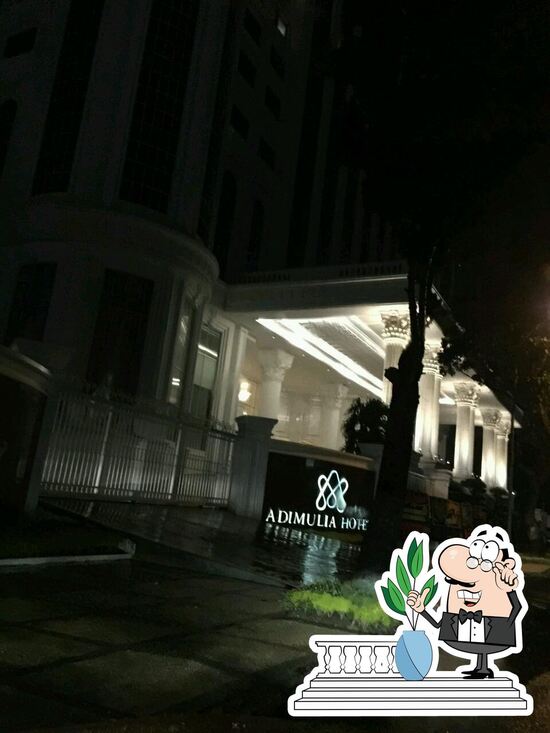 Discotique Golden Crown pub & bar, Jakarta