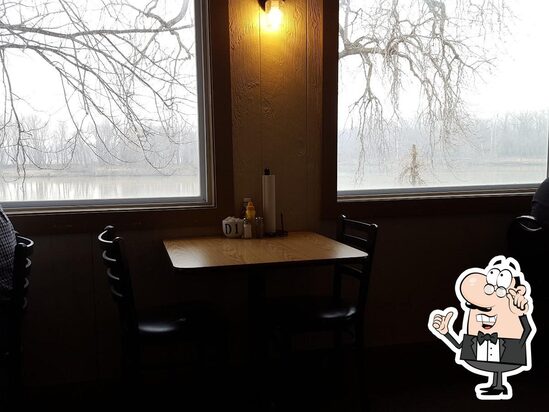 Twin Rivers Restaurant, Mount Carmel - Restaurant menu, prices and reviews