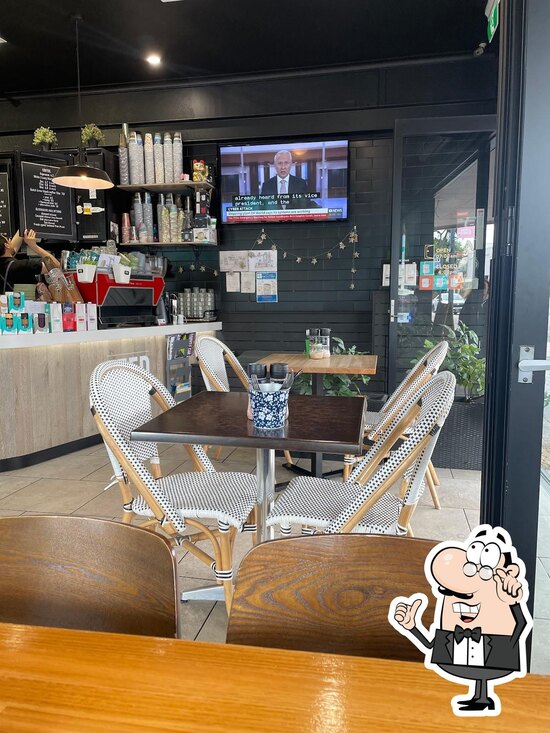 Feed Jetty Road, Glenelg - Restaurant menu, prices and reviews