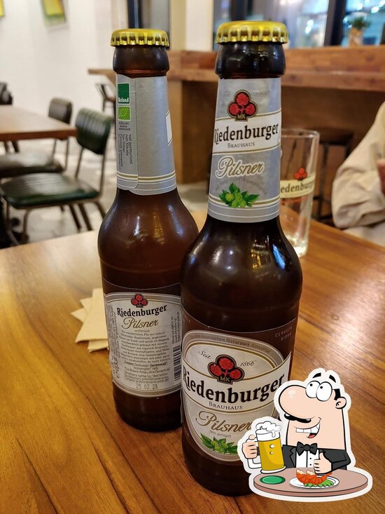 E-Pop Cafe & Pub, Daejeon - Restaurant reviews