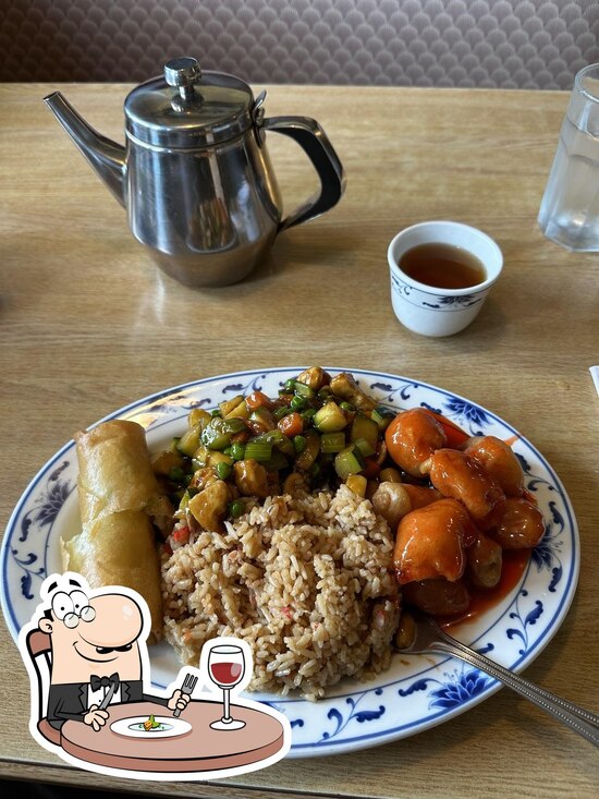 Sum Yan, Lebanon - Restaurant menu, prices and reviews