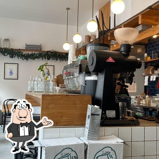 Good News Coffee Shop, Paris, Commerce - Restaurant menu, prices and ...