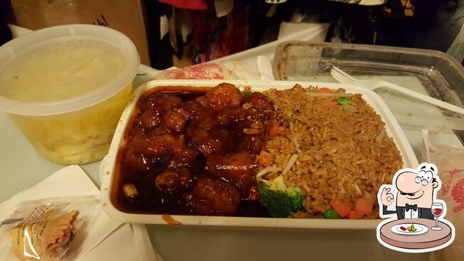 Fatima's Halal, New York City - Restaurant menu, prices and reviews