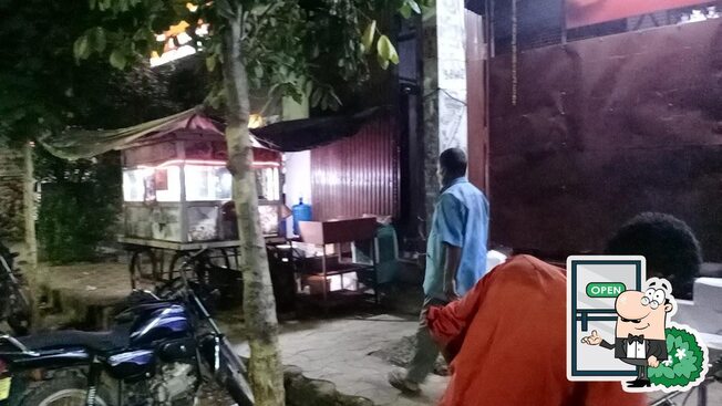 Meenakshi bar and restaurant, Kurnool - Restaurant reviews