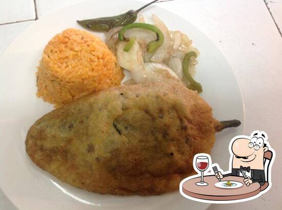 Rico Pollo restaurant, Monterrey, Av Bernardo Reyes 1000 - Restaurant ...