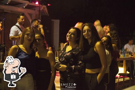 Remezzo Marine Bar, Νικήτη - Restaurant reviews
