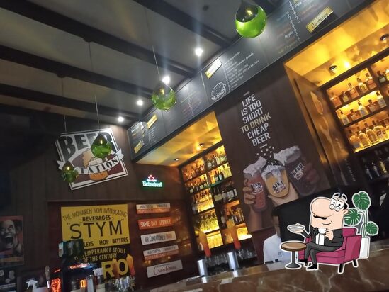 Pub y bar Beer Station Titán Plaza, Bogotá, Av. Boyacá #8098 - Carta ...