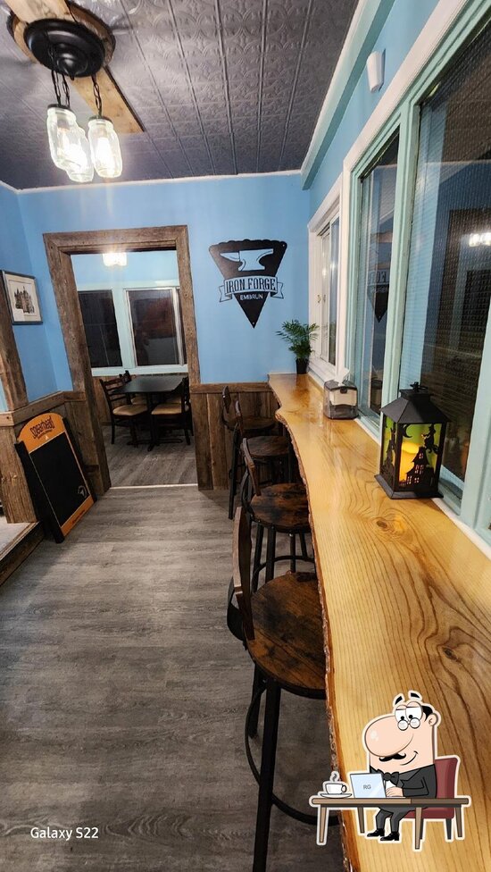 Iron Forge Pizza, Embrun - Restaurant menu, prices and reviews