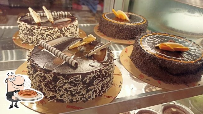 Menu at MONGINIS CAKE SHOP, Belgaum, 574