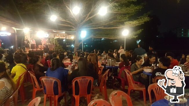 Nava Navanakorn restaurant, Khlong Nueng - Restaurant reviews