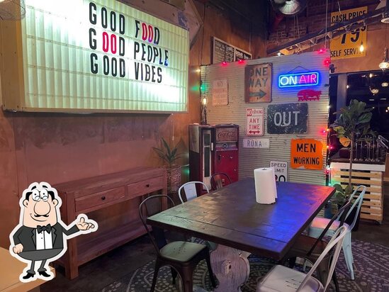 D Food Collab, Dalton - Restaurant menu, prices and reviews