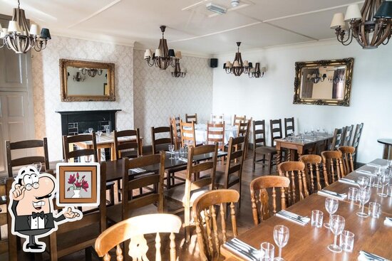Menu at The Sun Inn at Lightcliffe pub & bar, Halifax, 152-154 Wakefield Rd