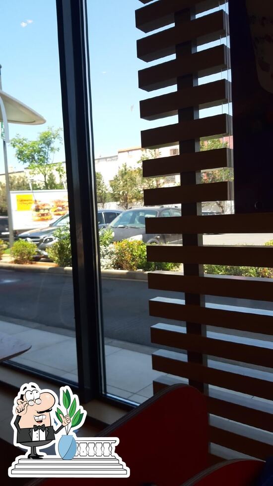 Menu at McDonald's Inara restaurant, Casablanca