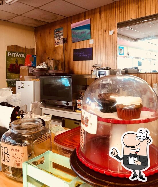 Beehive Cafe & Juice Bar, Miami - Restaurant menu, prices and reviews