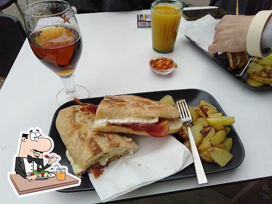 Pub y bar La Pepa Cafè i Vermut, Mataró - Opiniones del restaurante