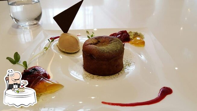 Miku Toronto in Toronto - Restaurant menu and reviews