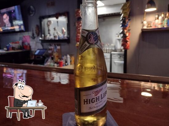 The Nauti Pirate in East Ridge - Restaurant reviews