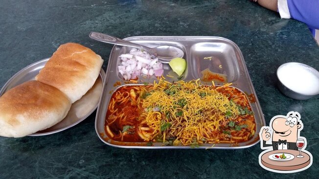 Bajee Misal, Junnar - Restaurant reviews