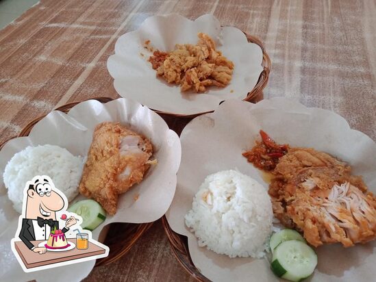 I am geprek bensu restaurant, Palembang - Restaurant reviews
