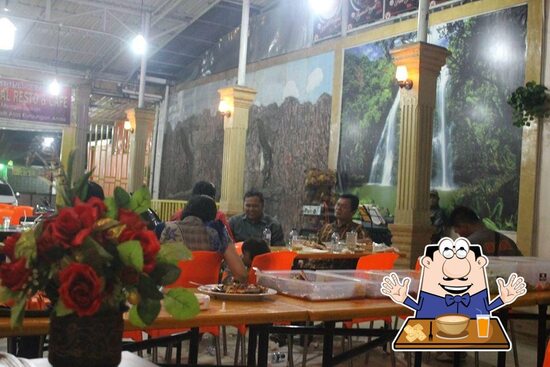 Menu at Original Cafe Dan Resto, Medan, HP48+2V6