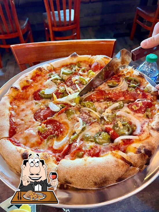 Outlaw Pizza & BBQ, Cornville - Restaurant menu, prices and reviews