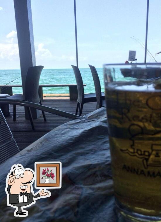 Pier Walk Cafe in Bradenton Beach