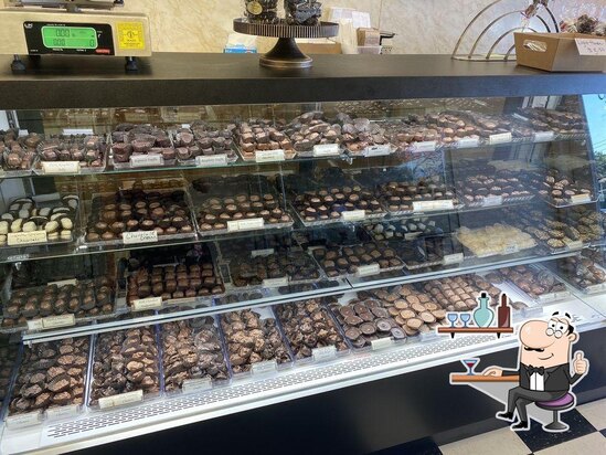 Chocolate Chalet, Briarcliff Manor - Restaurant menu, prices and reviews