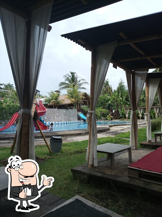The Segara Seaview Pool Garden & Eatery restaurant, Saba - Restaurant ...