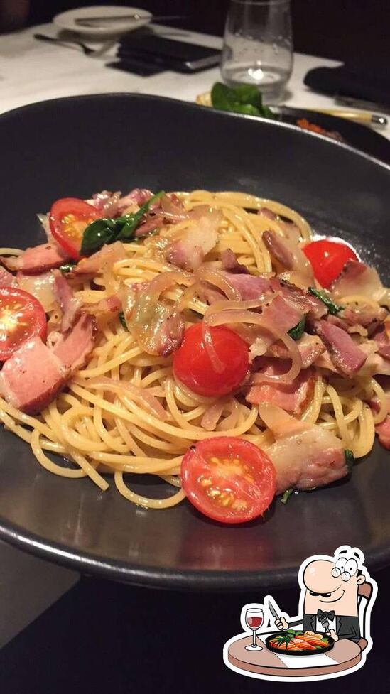 Coppersmith Hotel in South Melbourne - Restaurant reviews