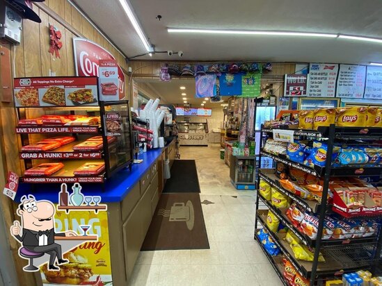 Orbit Kitchen (Chester's Chicken, Hunt Brothers Pizza), Yazoo City ...