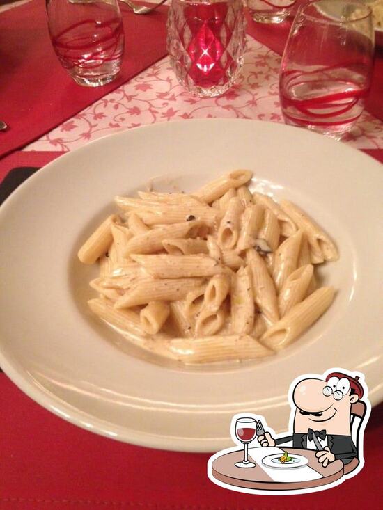Menu at Chez Fred restaurant, Sainte-Maxime