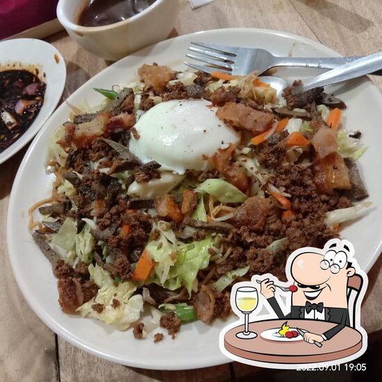 Apung Caling's Pancit Cabagan-branch restaurant, Santo Tomas ...