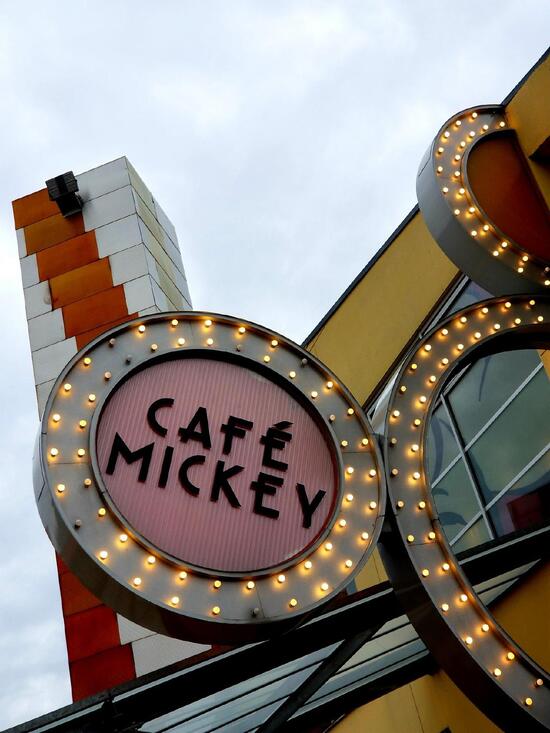 Café Mickey, Chessy - Restaurant menu, prices and reviews